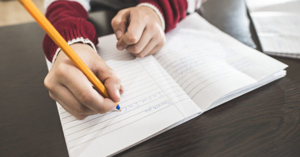 Good Hand Writing: Why Students Need To Learn It? [1 min read]