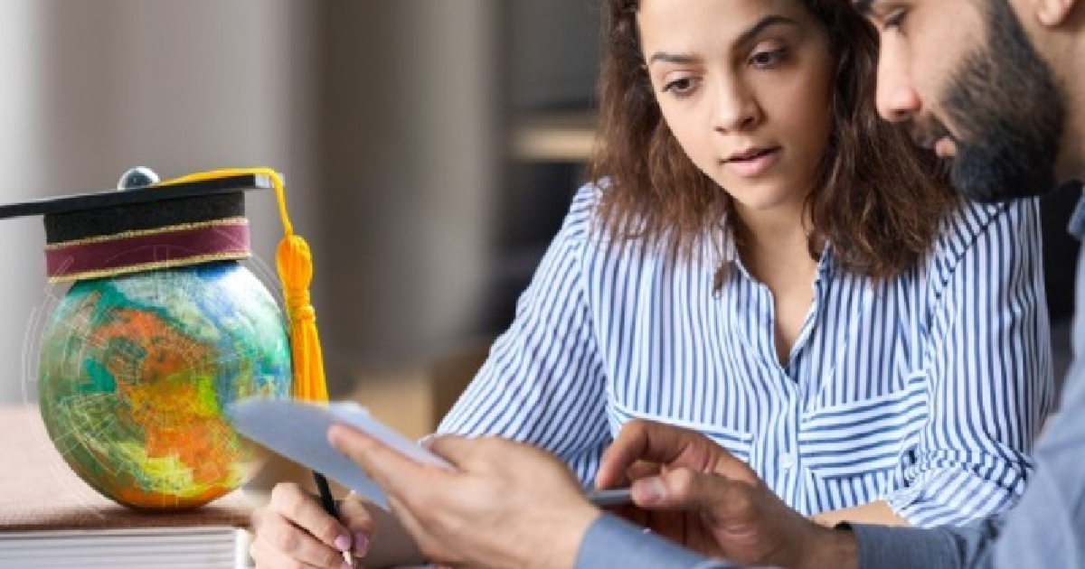 Importance of Hiring International Studies Consultants