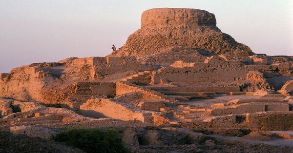Lost Cities Of The Indus Valley Civilization [1 min read]