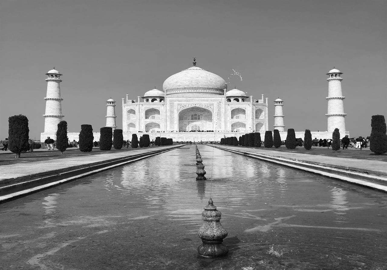 Historic Agra: Beyond The Taj Mahal Historic Agra: Beyond The Taj Mahal